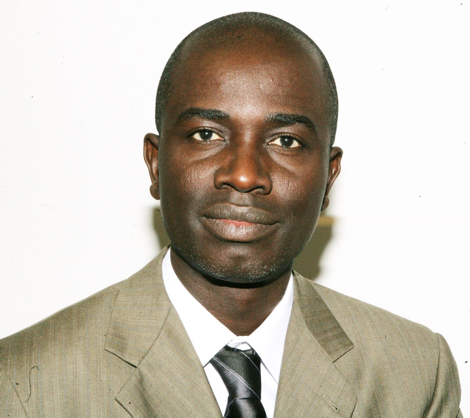 GLOBAL FLOCK: HOW BUHARI CAN BE DEFEATED IN 2019 - Adeniyi