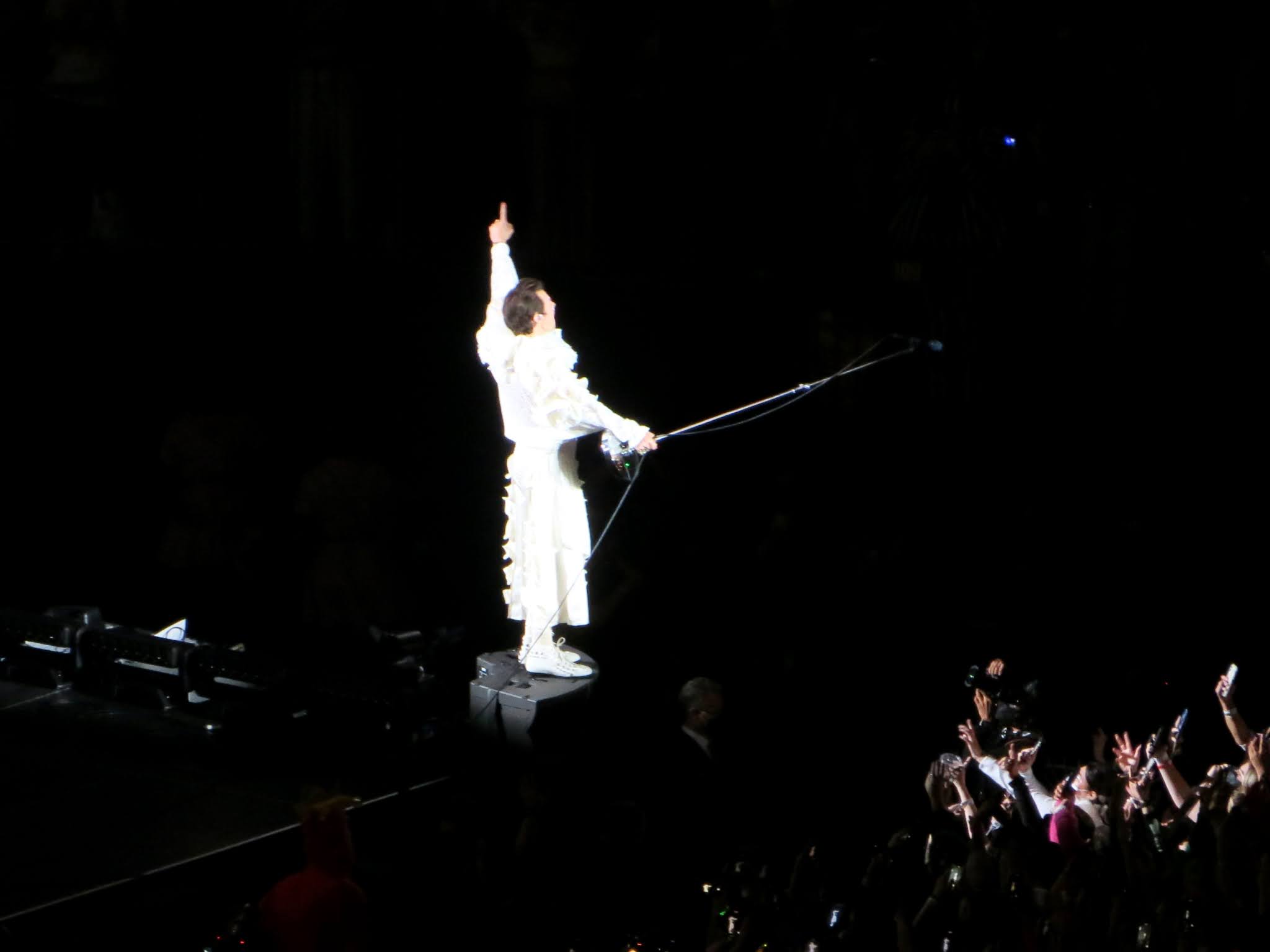 HAPPY HARRYWEEN! // HARRY STYLES LIVE IN NEW YORK CITY