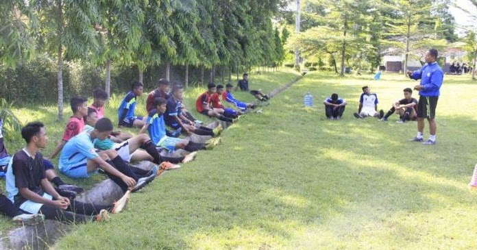 Pengertian Pelatih dalam Olahraga | Kumpulan Info Pendidikan dan Olahraga