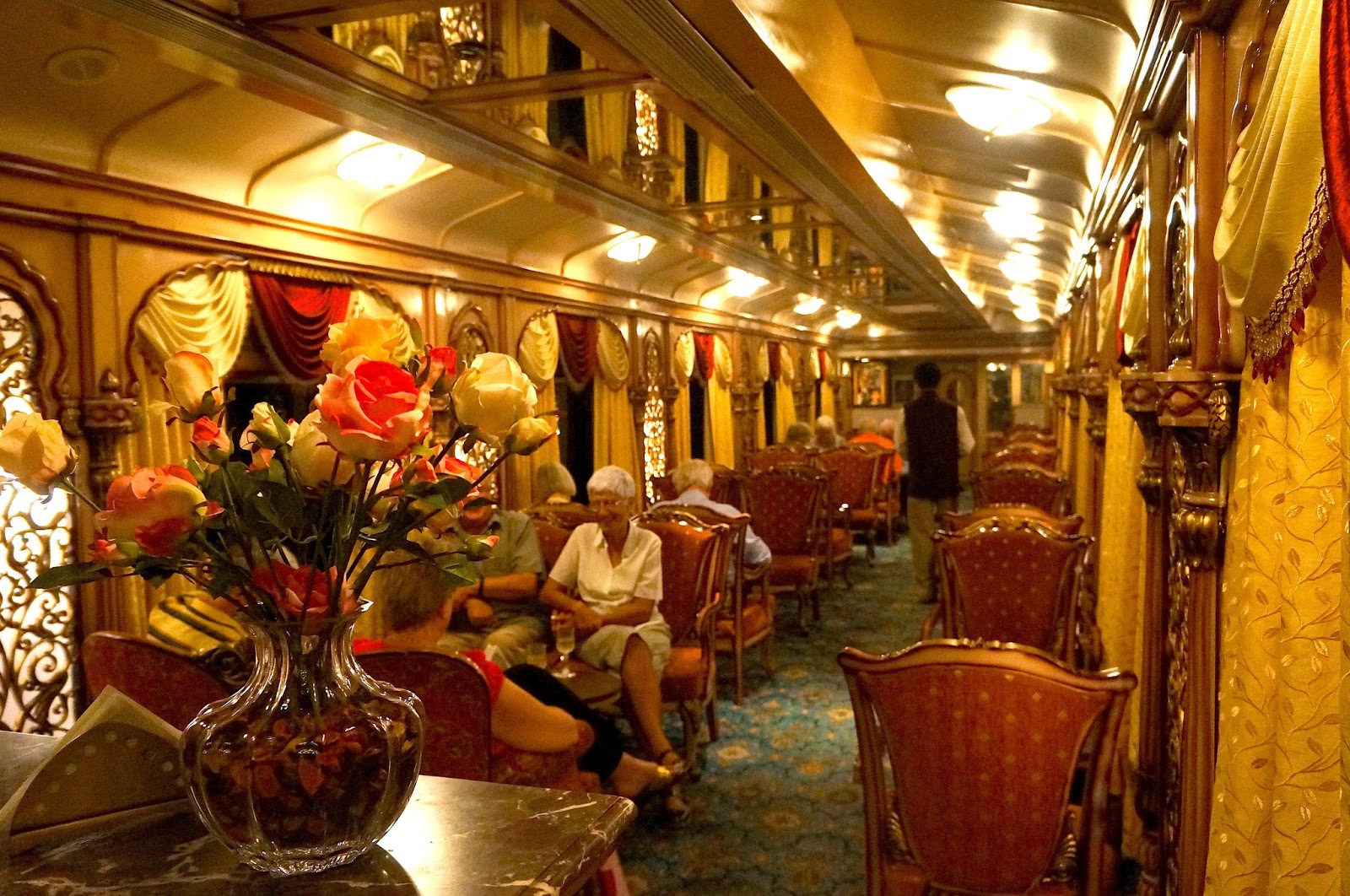 The Golden Chariot - Luxury train of south India: The Golden Chariot ...