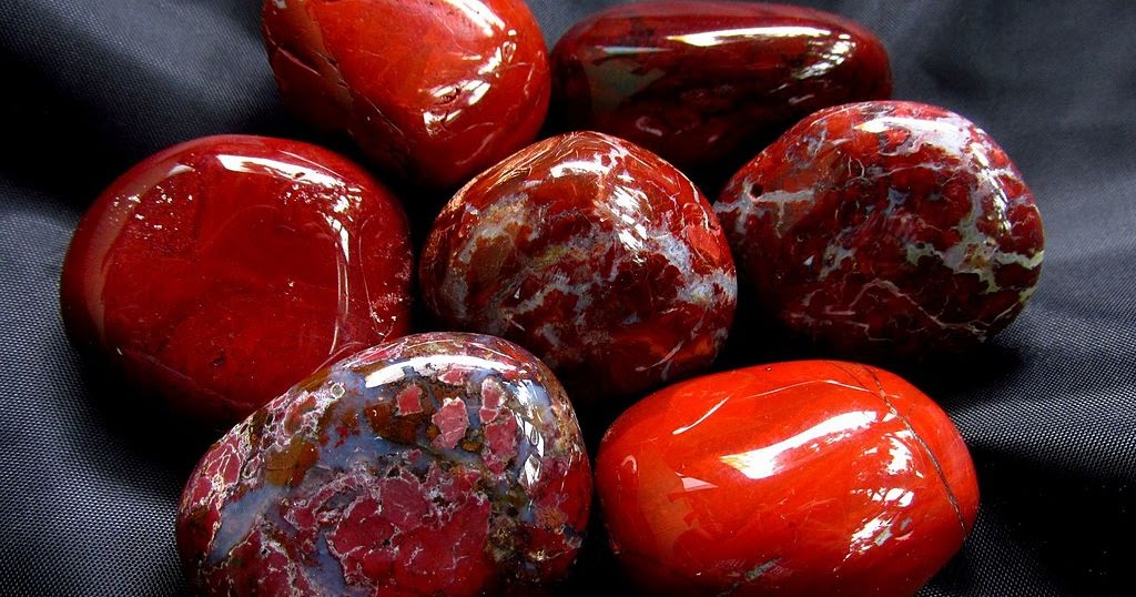 ANGELA Y PIEDRAS: Jaspe Rojo