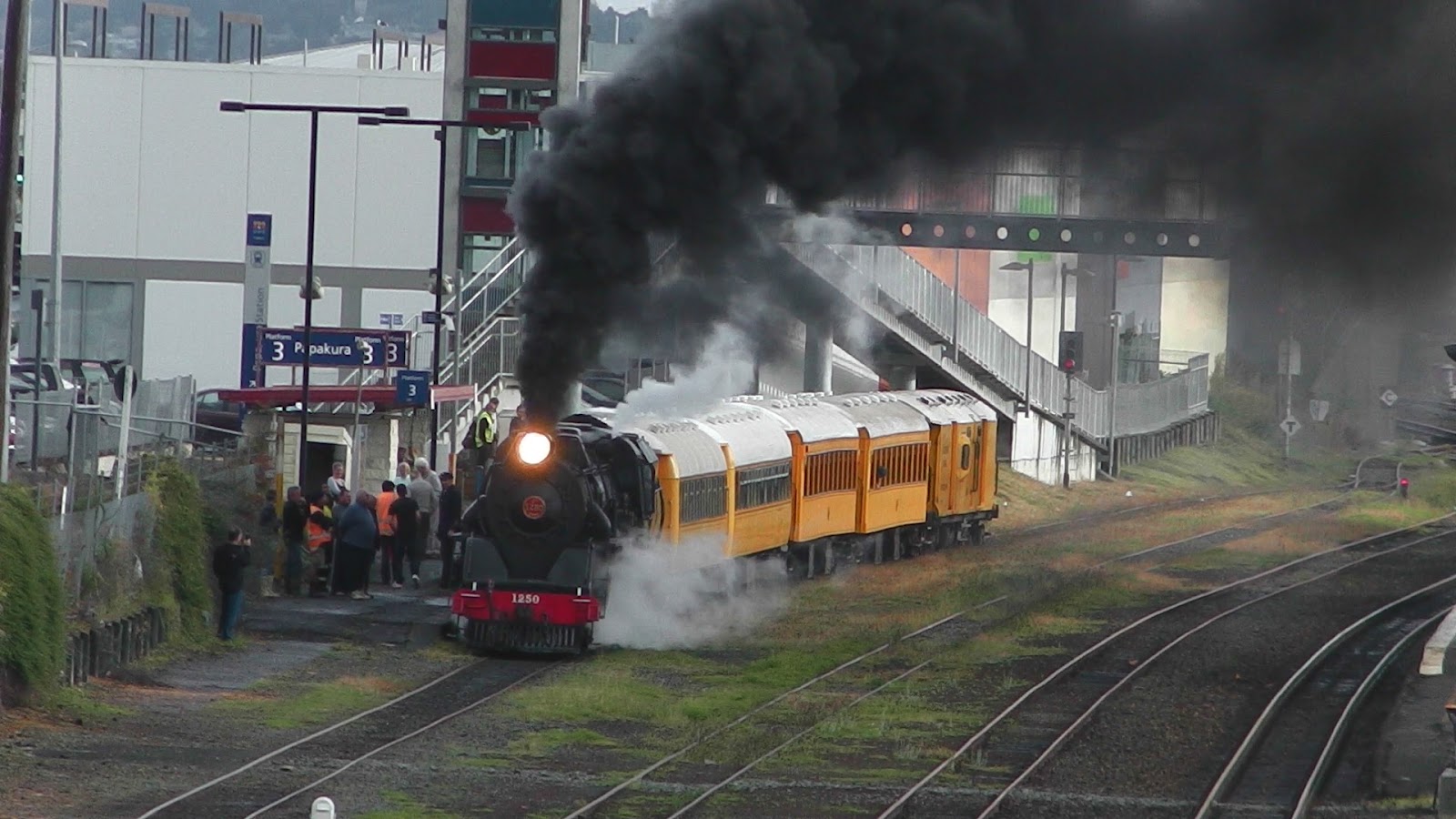 Papakura Station: Lifting track and nostalgia