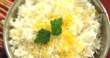 Scrumpdillyicious: Indian Lemon Rice with Kari Leaves