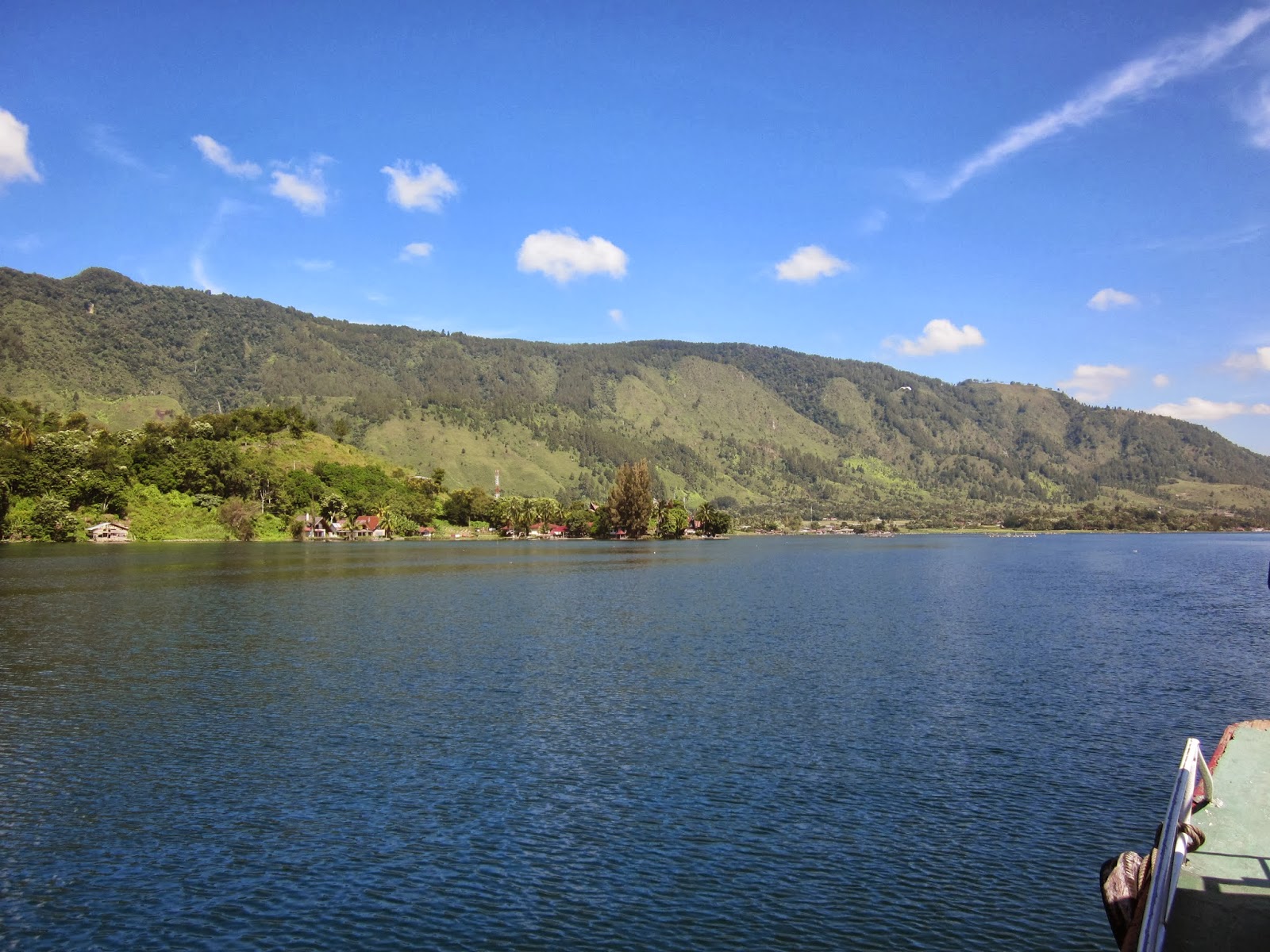 Medan Tour Package: MEDAN TOUR PACKAGE + LAKE TOBA