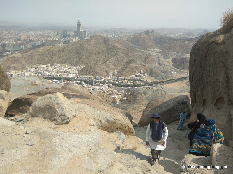 Jalan Ke Gunung: Mendaki Jabal Thur