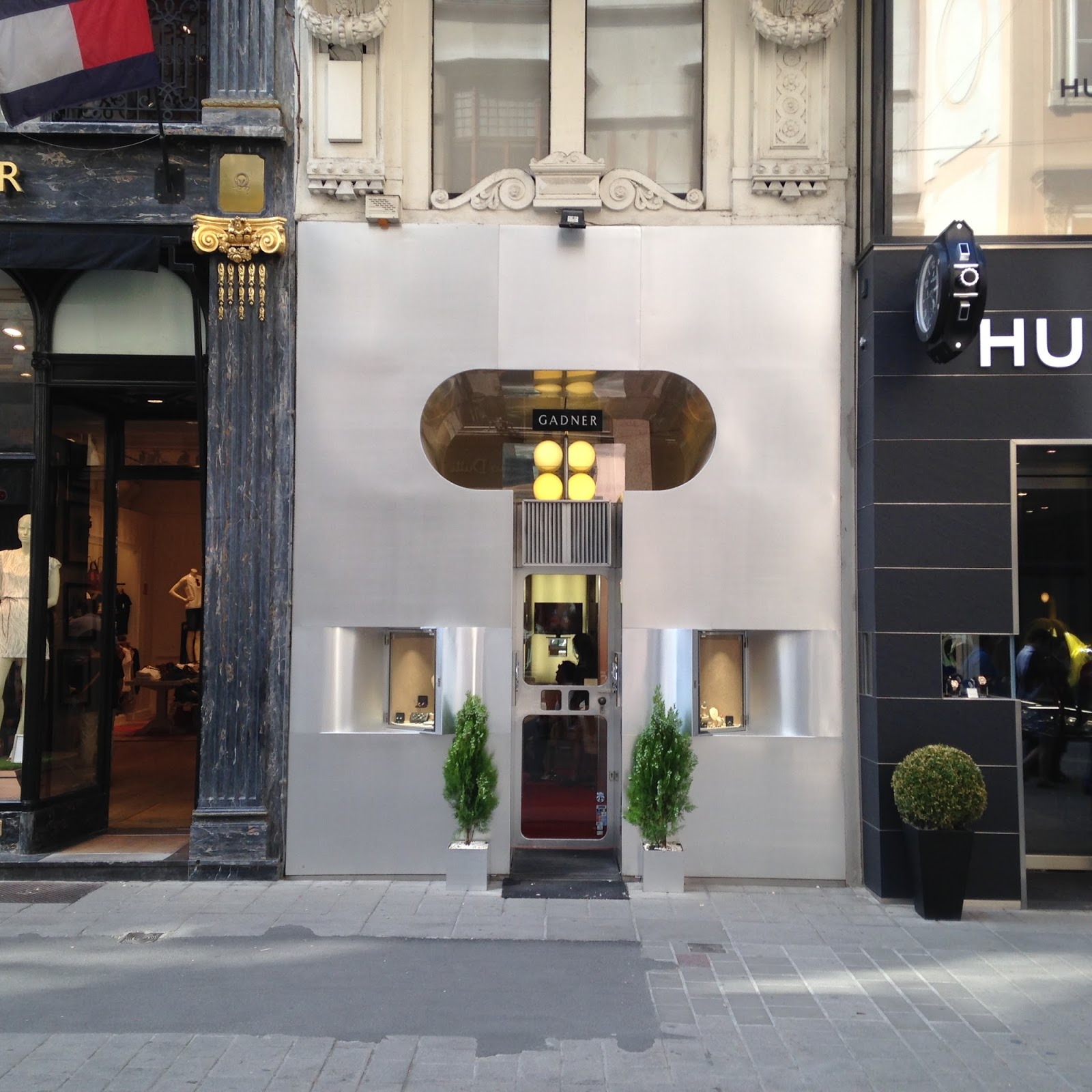 Christopher Pizzi TravelSketch: Shopping in Vienna with Hans and Loos