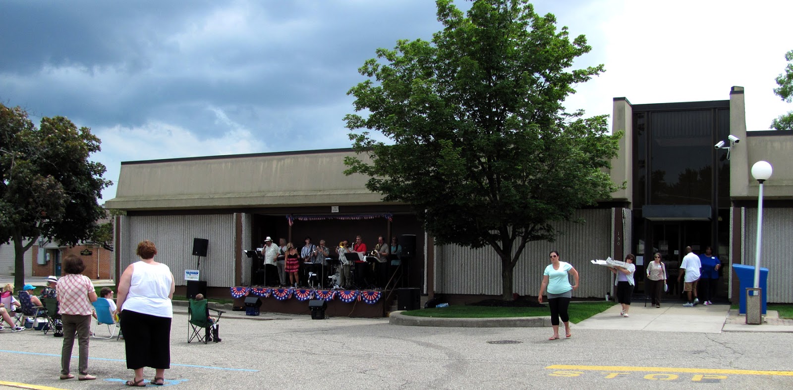 MCGG and Let's Talk...Genealogy: Mt Clemens Public Library Receives ...