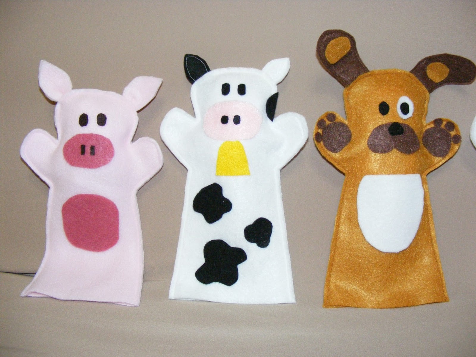 Simple Things, Sweet Life: Felt Farm Animal Puppets