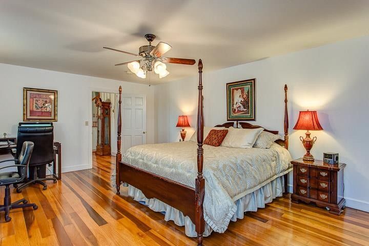 The Half Finished House: Welp, we moved!