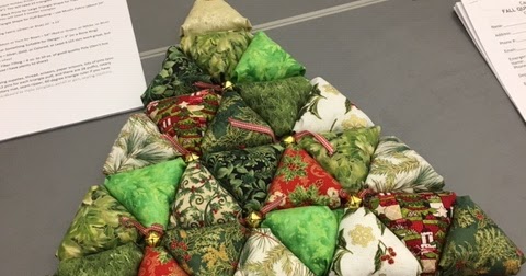 Centre Pieces Quilt Guild : Day Meeting: Learn to make Puffy Tree wall ...