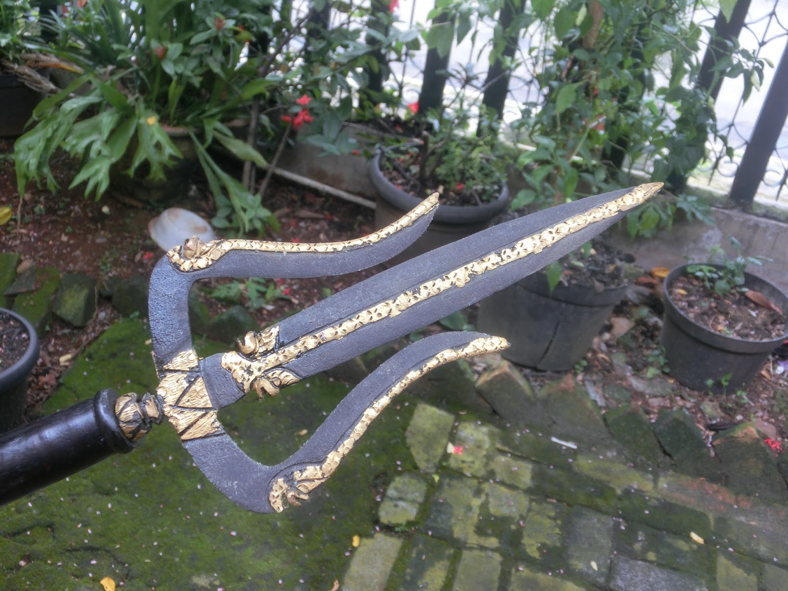 Sejarah Aset yg Berharga : SENJATA PUSAKA TRISULA