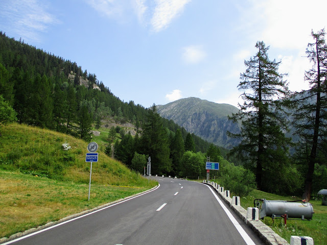 1001 PUERTOS: GRIMSELPASS/ OBERAARSEE (por Oberwald)