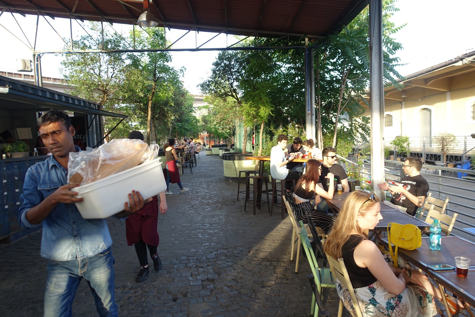 Rome the Second Time: Rome's only beer garden: the ex-dogana