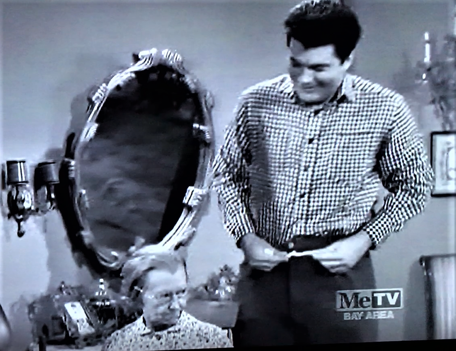 Union Suit Fans in the Limelight