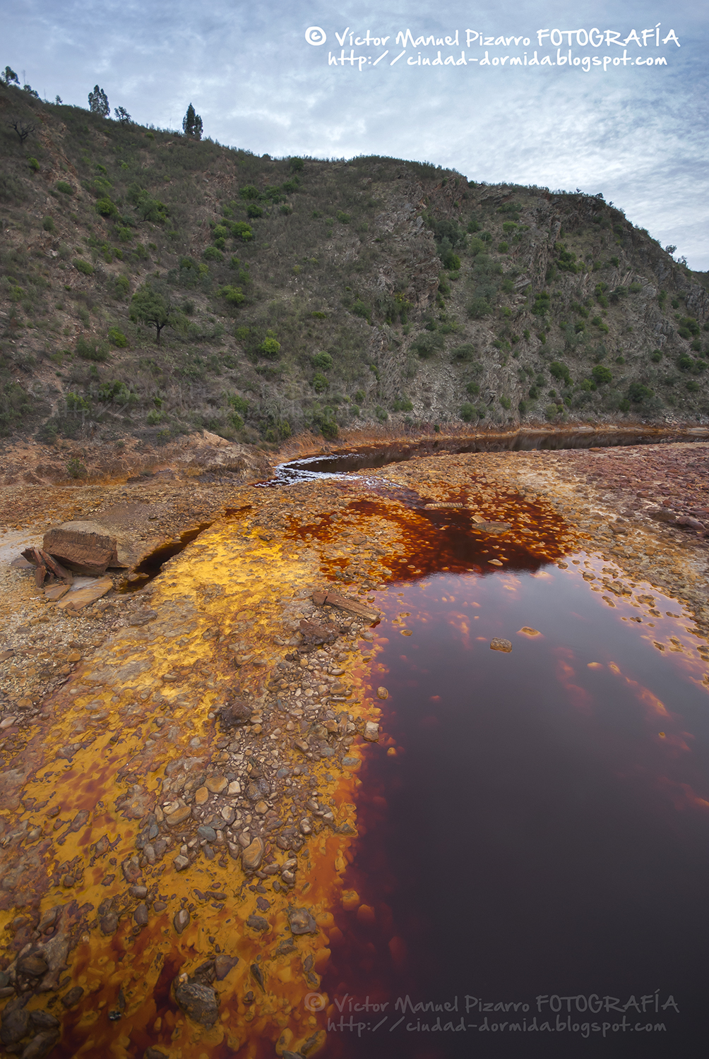 Ciudad-dormida: Río Tinto, el río de las aguas rojas / Minas de ...