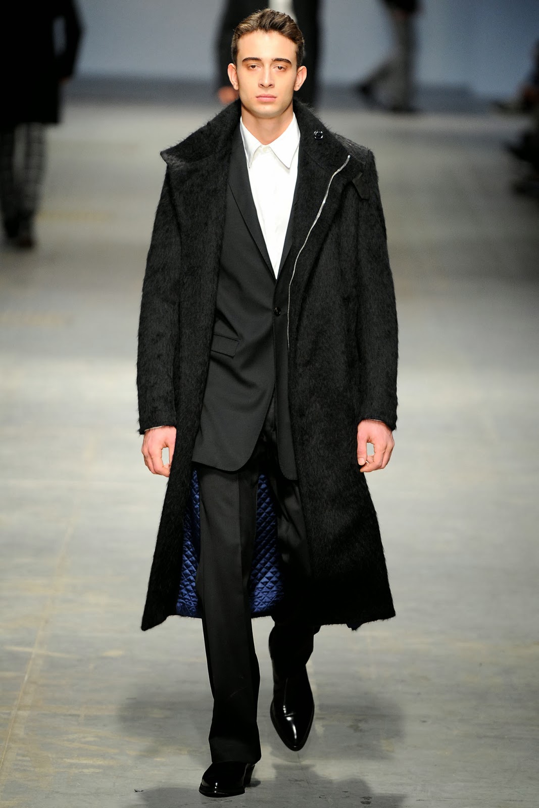 TheTwelfthKnight: [Milan Fashion Week] Costume National Fall/Winter ...