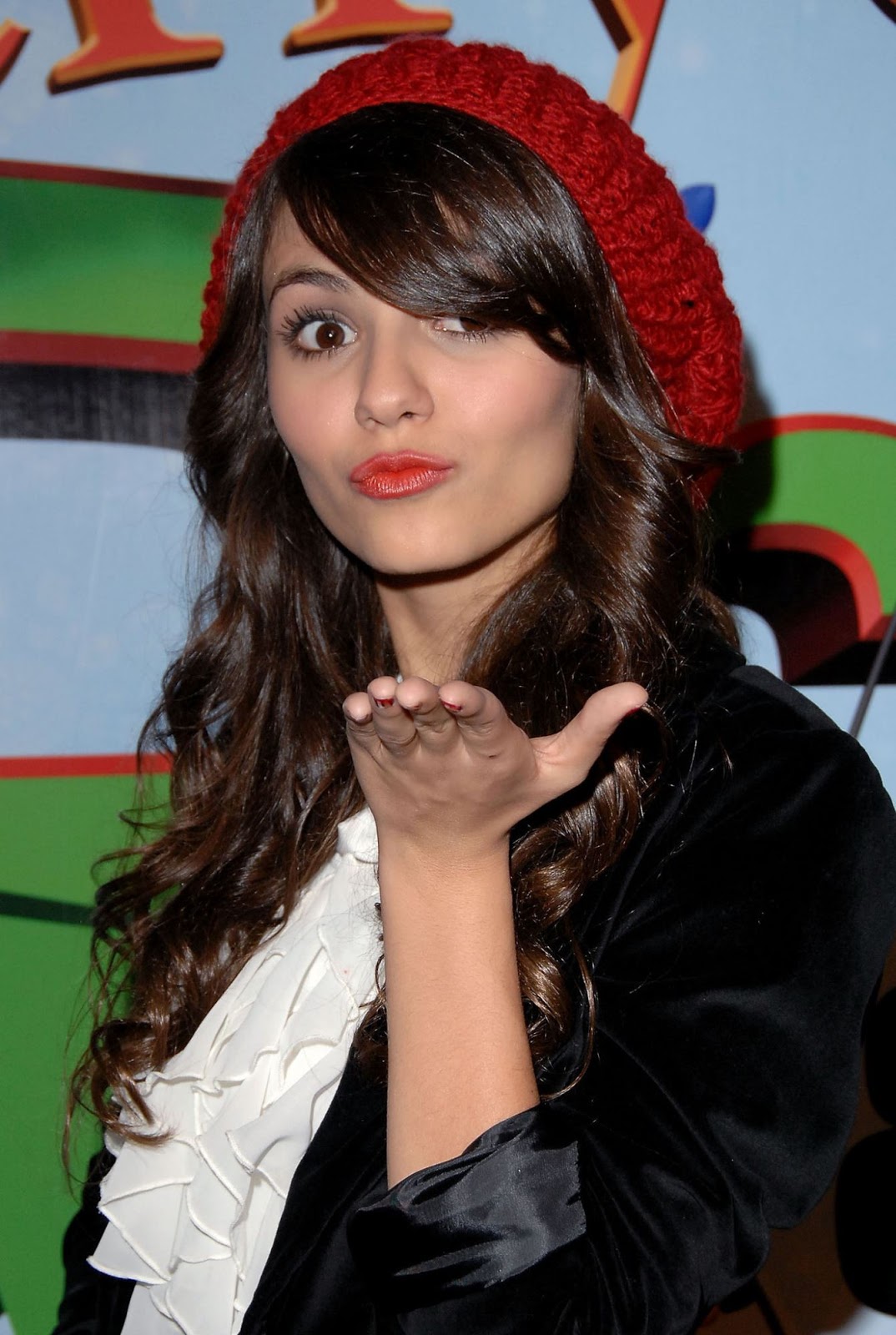 Victoria Justice // Attends the premiere of 'Merry Christmas, Drake ...