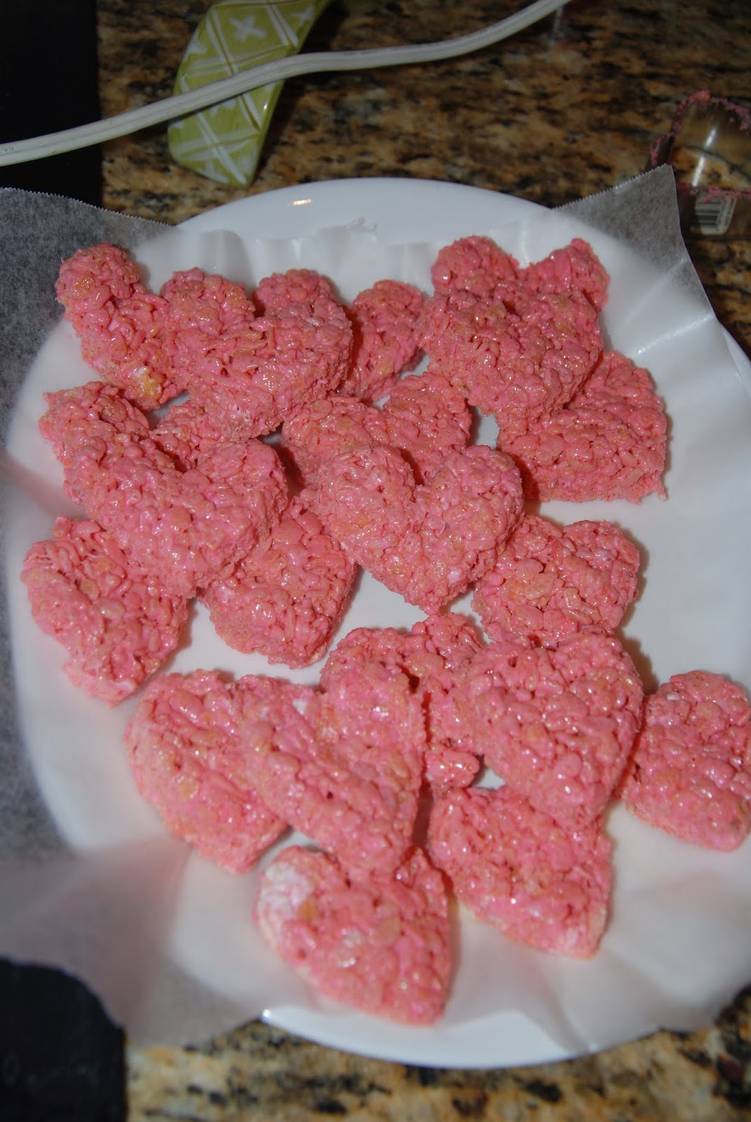 Busy Lee Family: V-day night festivities