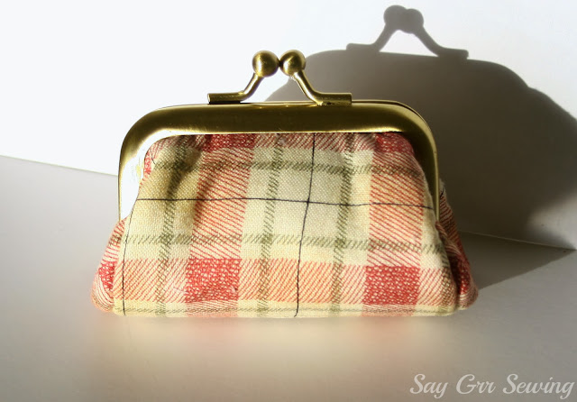 Say Grr Sewing: A Pair Of Pink Plaid Penny Purses
