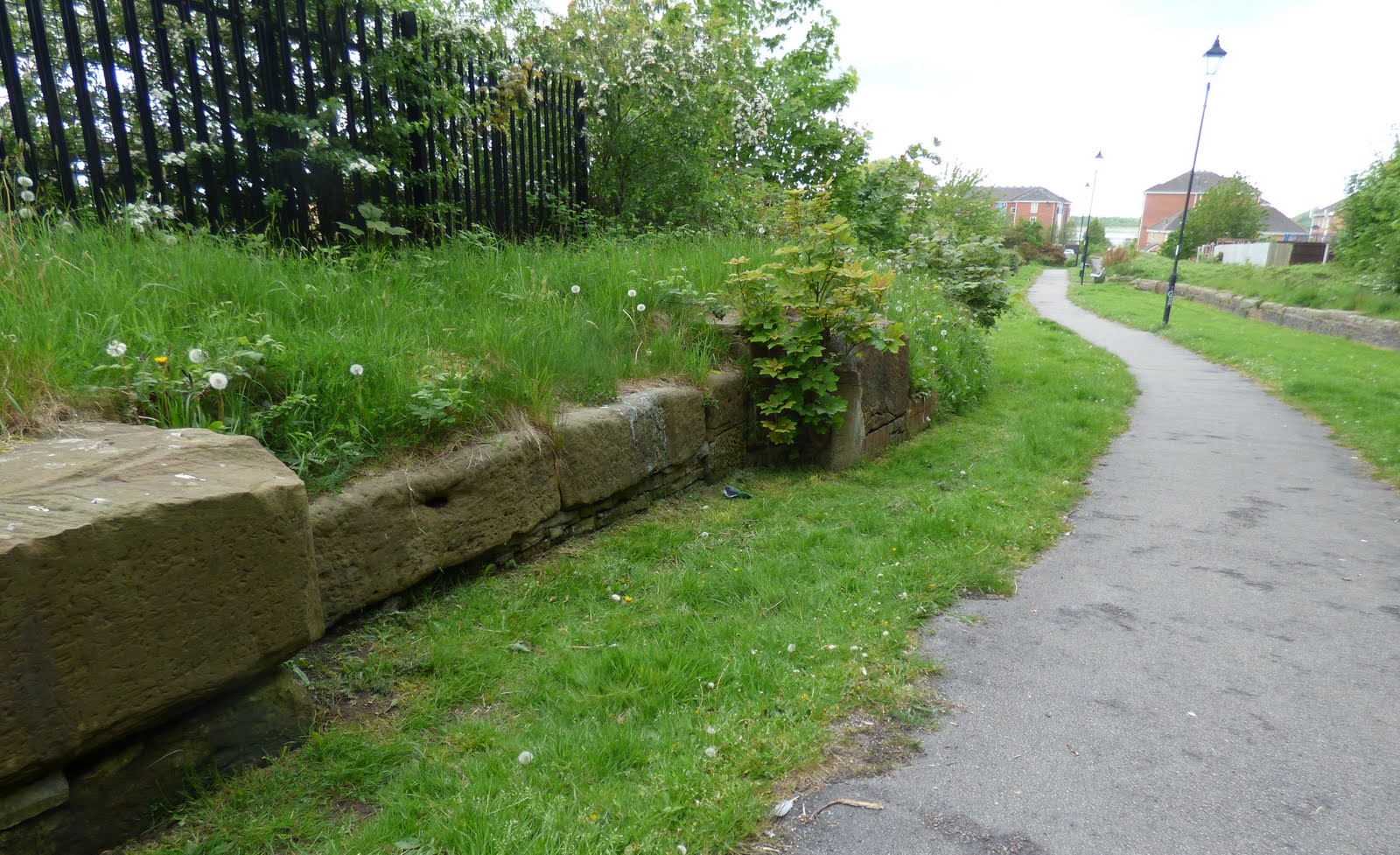 FreeSpirit : Finding the old line Runcorn locks