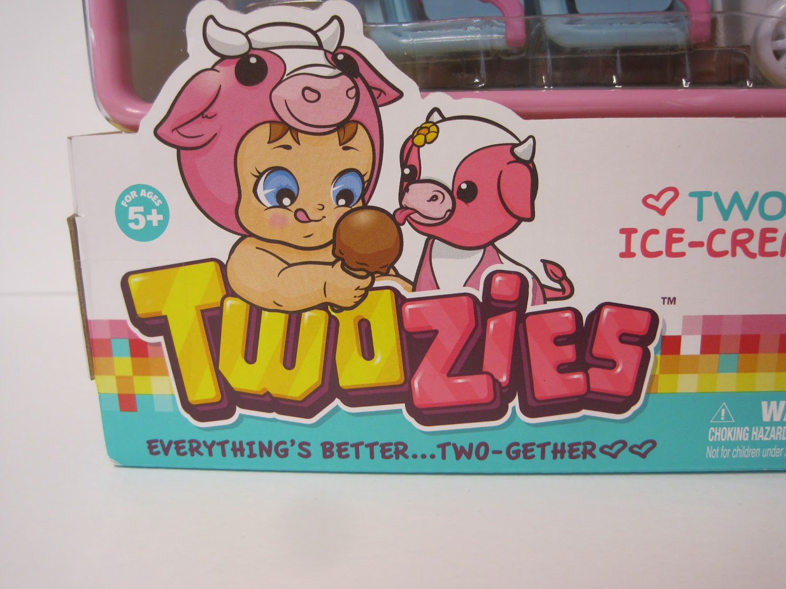 Never Grow Up: A Mom's Guide to Dolls and More: Moose Toys "Twozies" Review