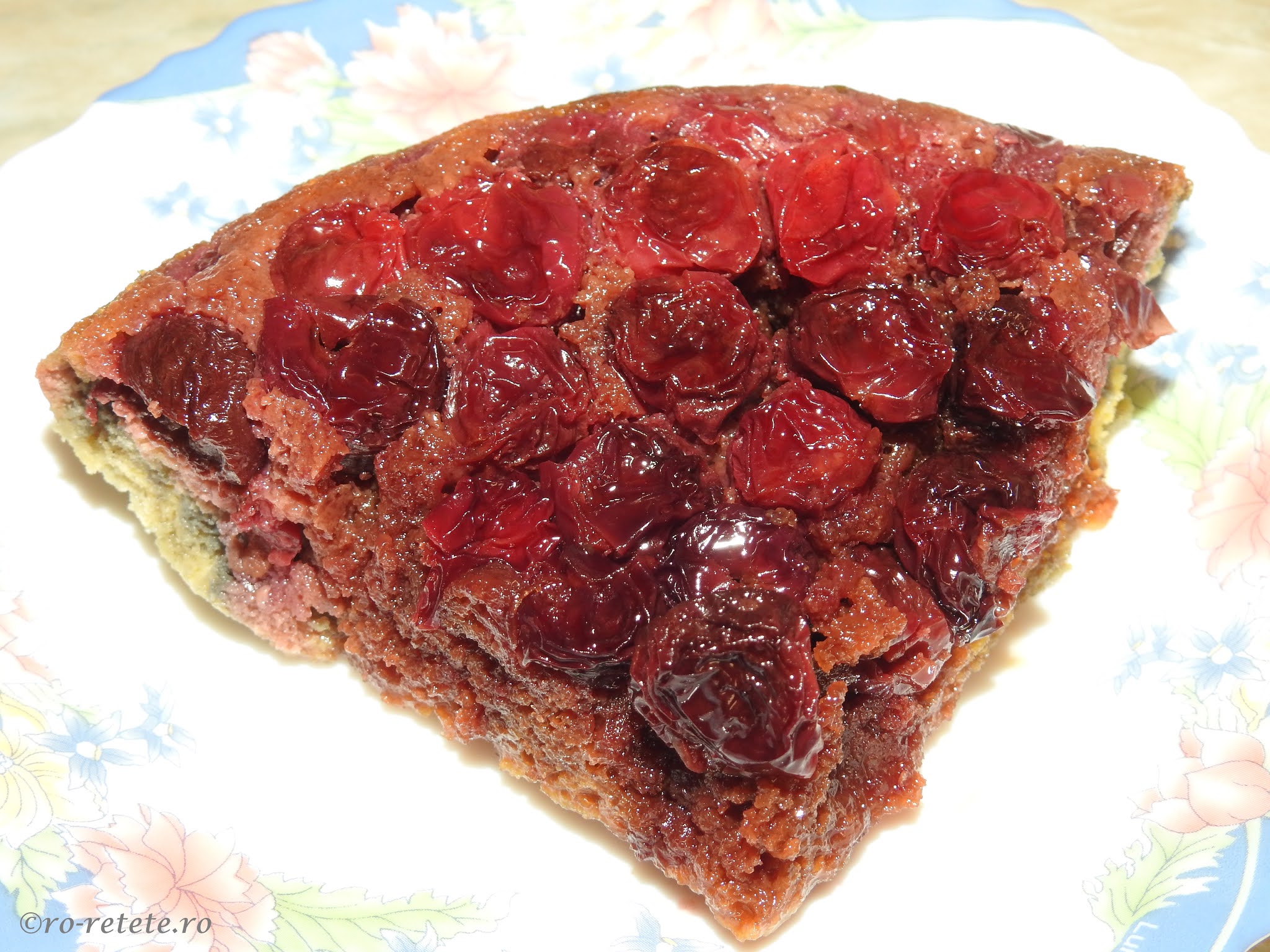 Tarta cu visine reteta | RO-Retete.ro