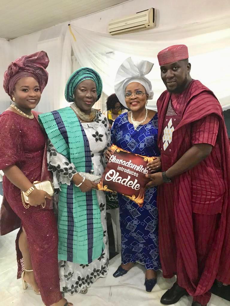 Damilola Martins Ojo Weds Oladele Oshodi Glover In Style In Lagos (Pictures)