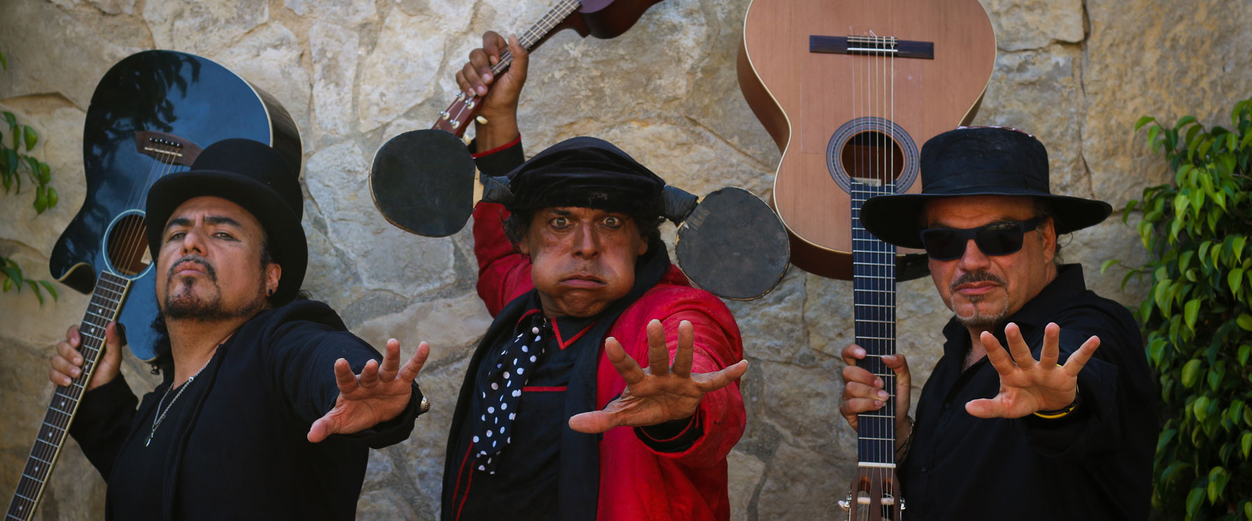 Clown Evolution: Paul Morocco and Olé comedy show