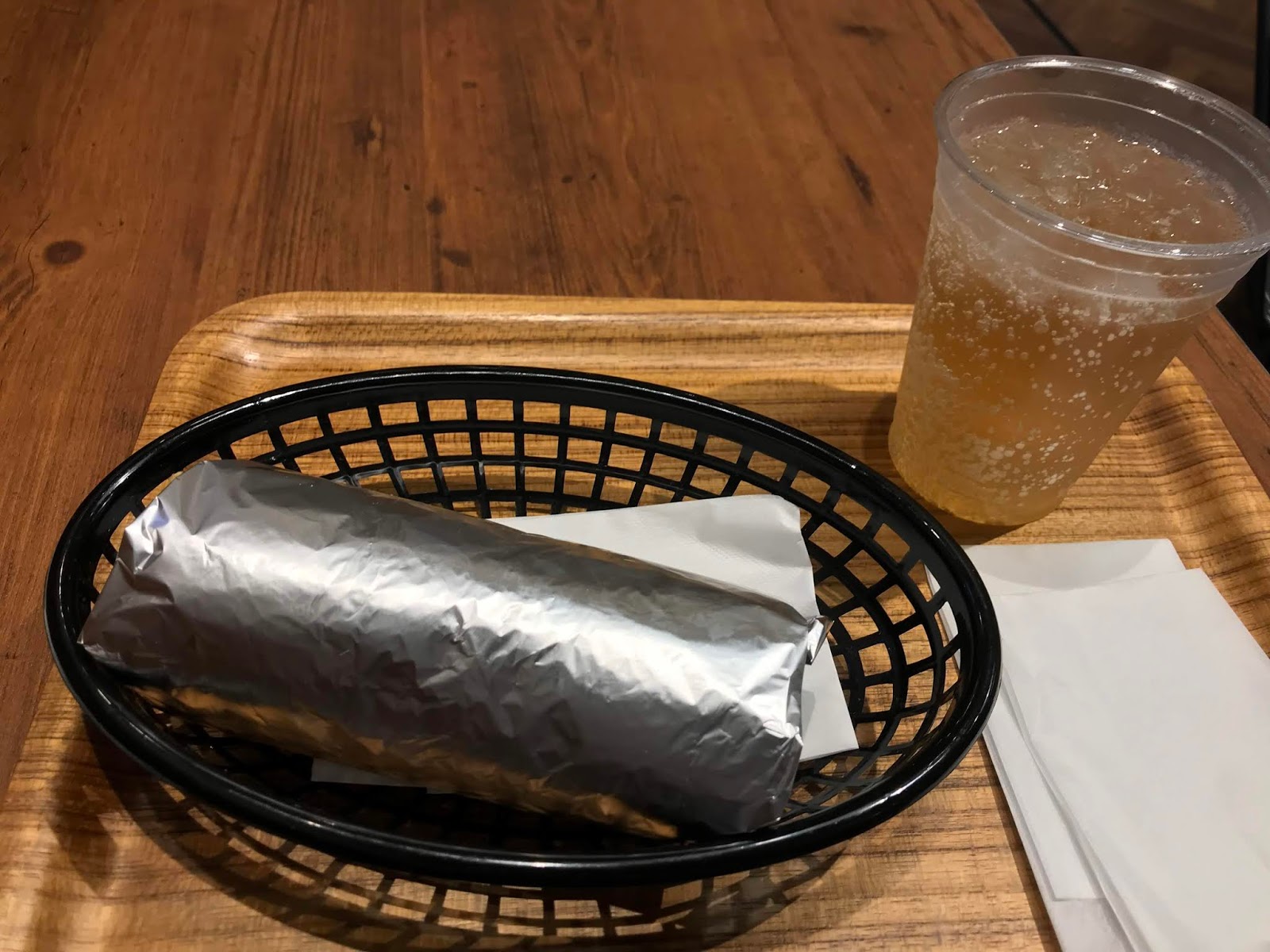 そらすの喰歴2: TACO RICO Atago@虎ノ門 「ひっそりタコブリ屋」