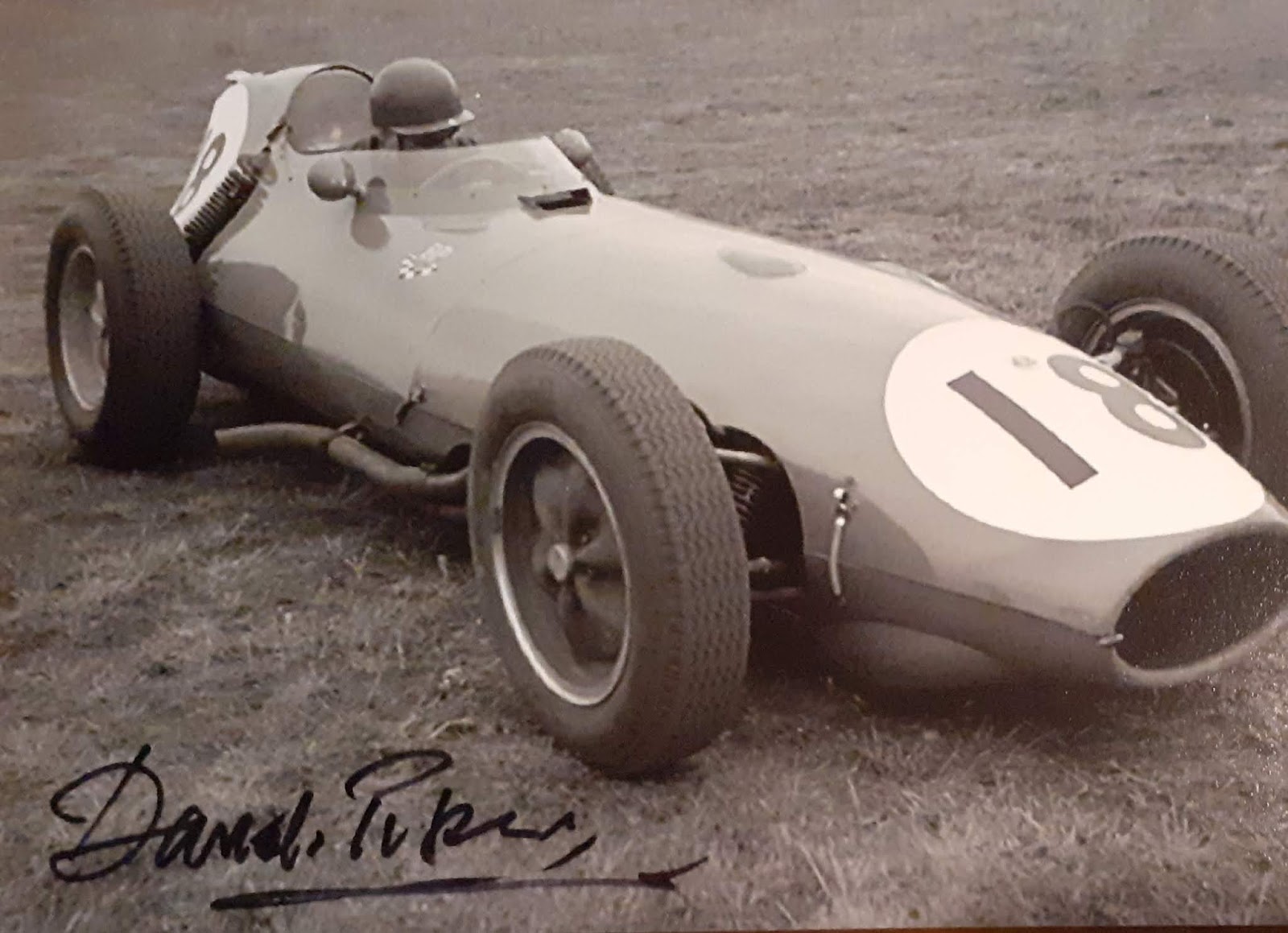Autograph VIP: David Piper, a British former Formula One and sports car ...