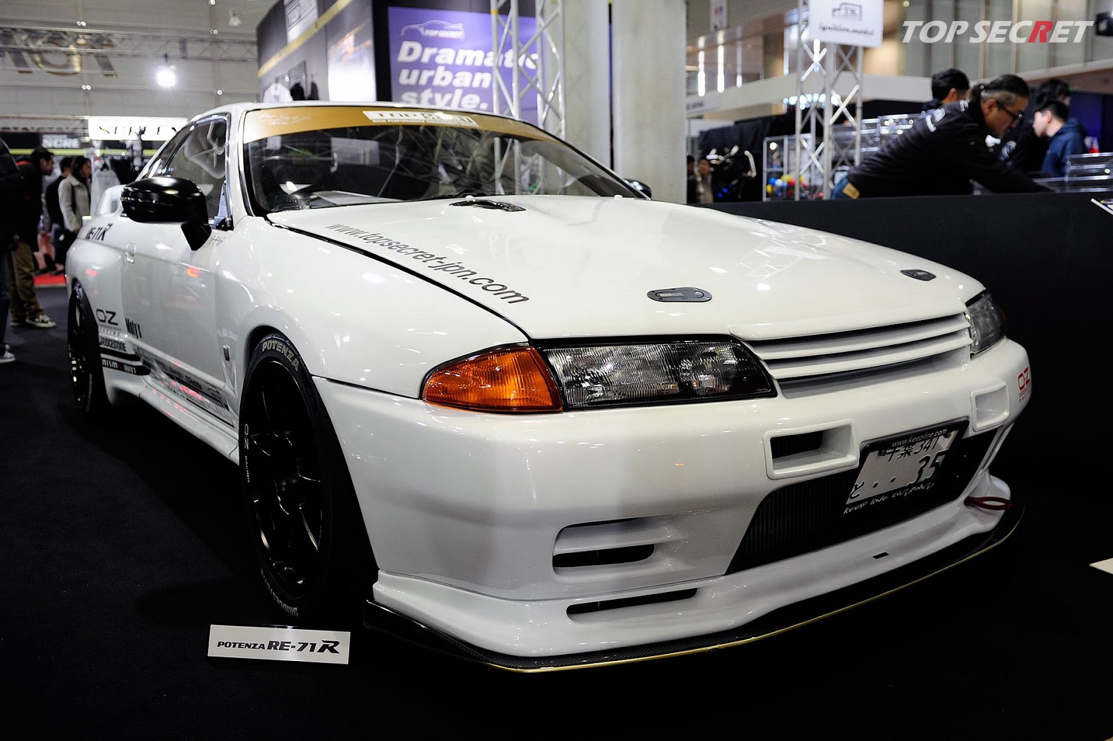 Nissan Clube: Nissan GT-R R32 with an R35 Drivetrain