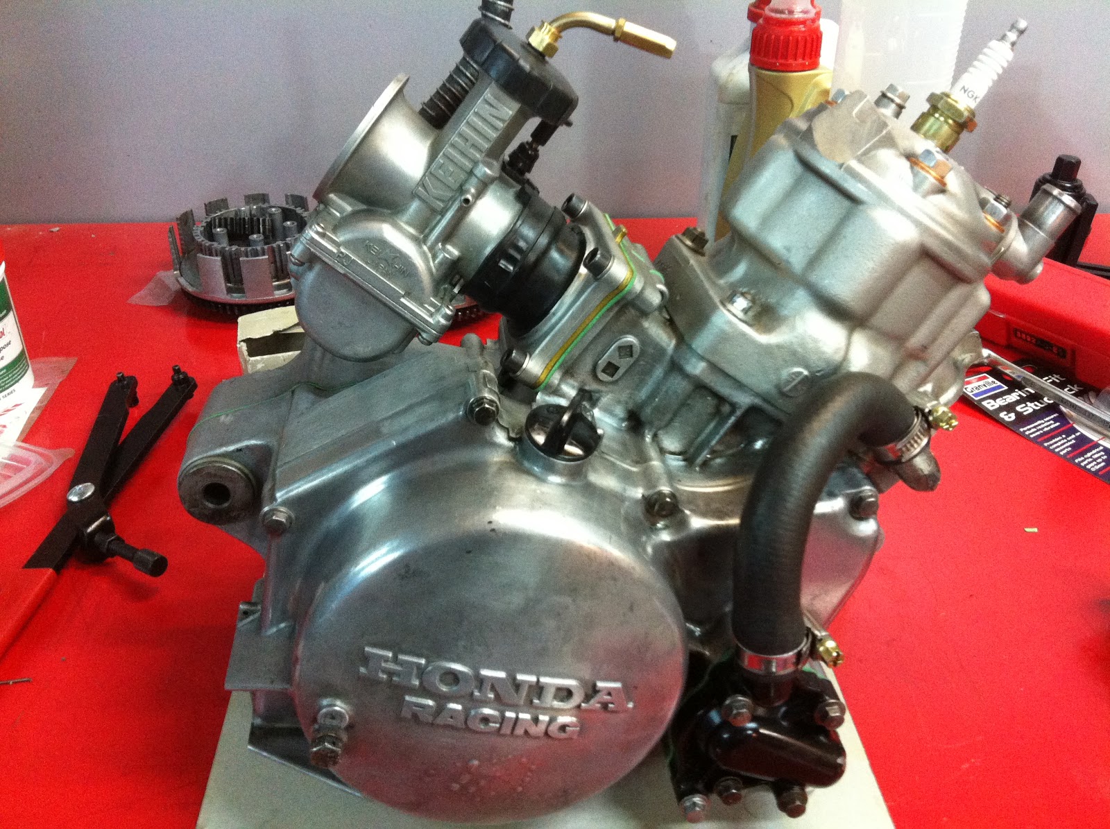 El blog de MMG: Montaje del motor Honda RS125 GP 1992