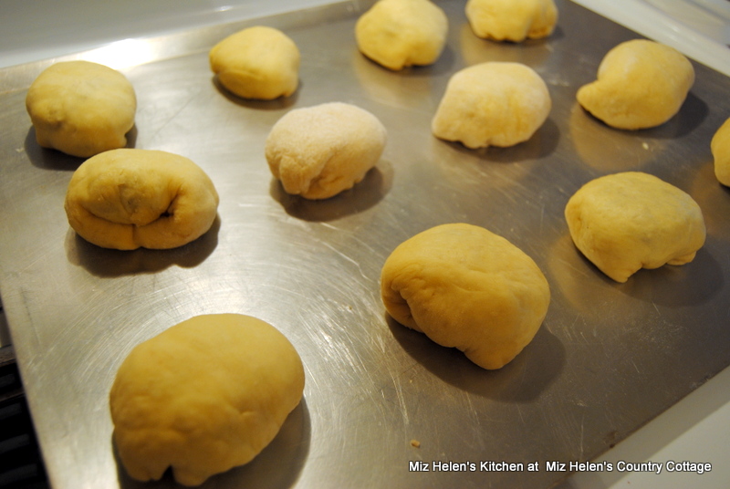 Beirocks (German Stuffed Bun)