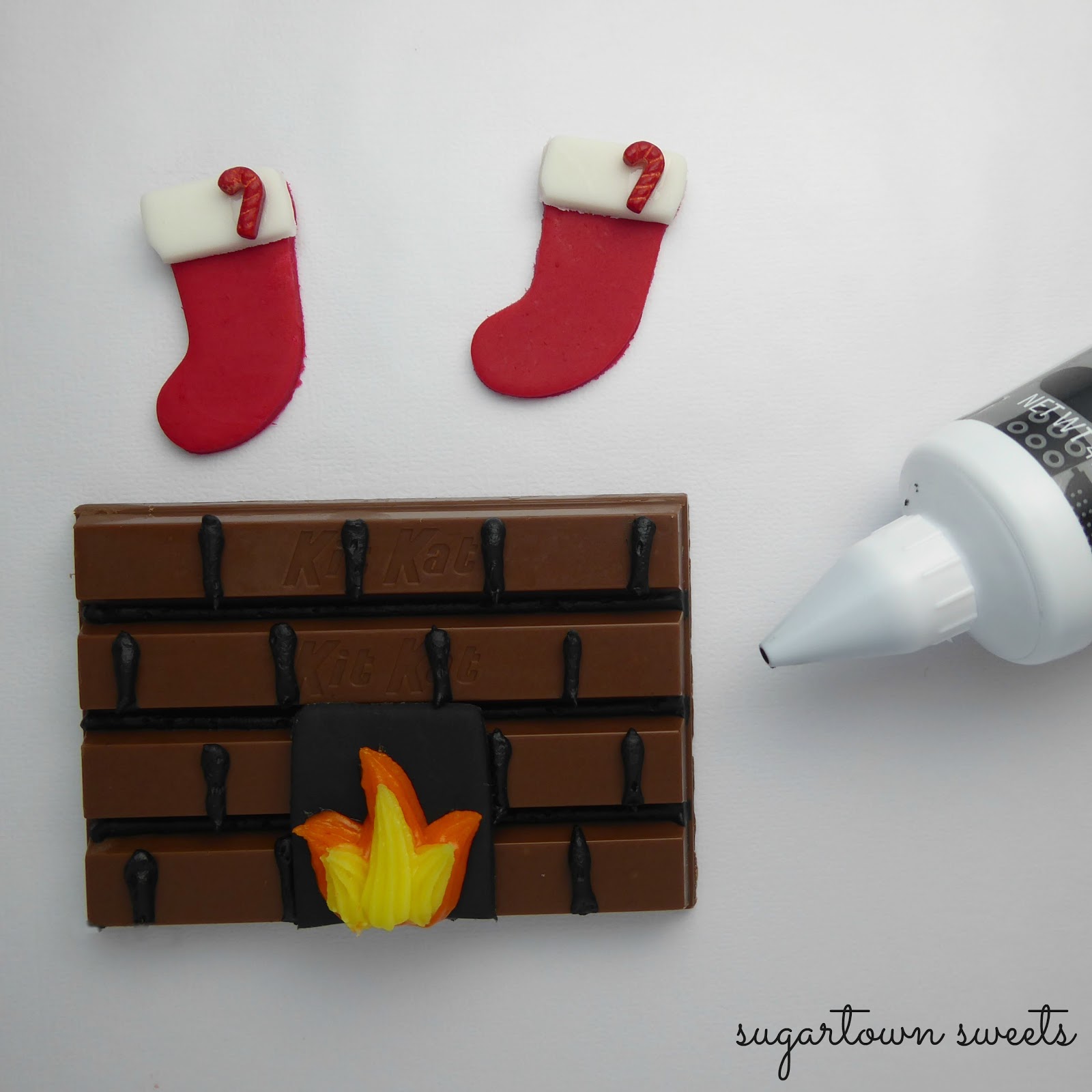 Sugartown Sweets: Fireplace Candy Bar Craft