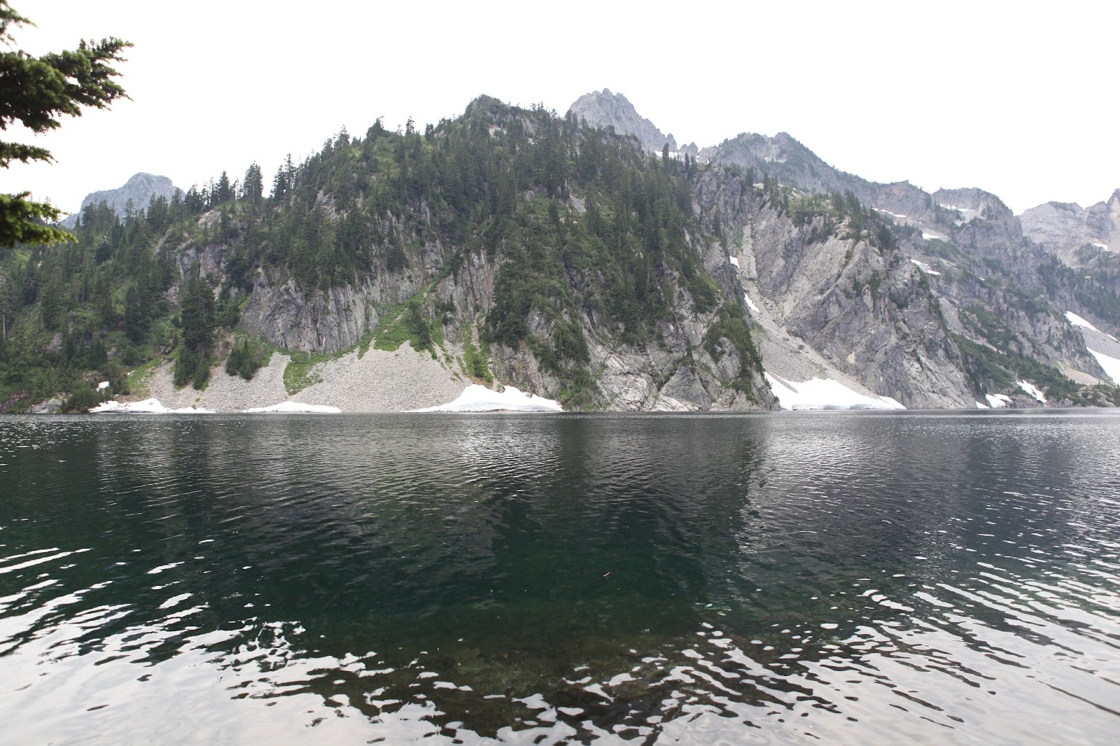 CharlesKoh: One of Northwest's Most Scenic Hikes: Snow Lake