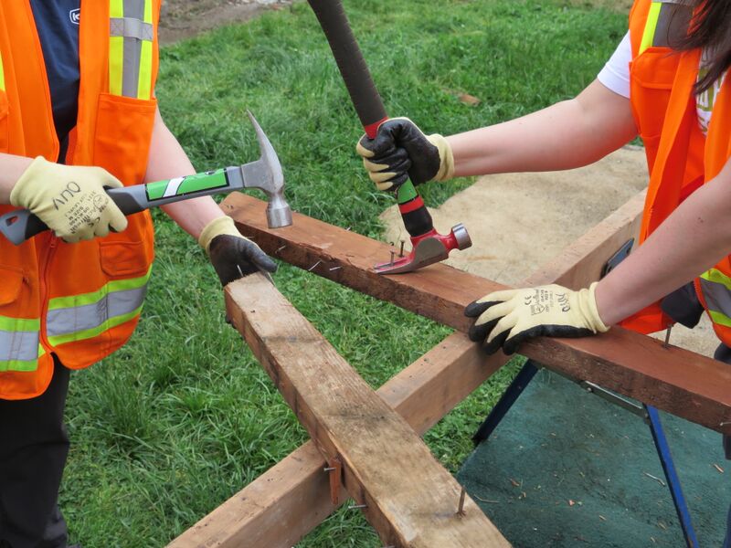 Venture Out: De-Nailing Deconstructed: The ReBuilding Center, Portland OR