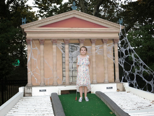 Susan's Disney Family: Spooky Mini-Golf fun at Franklin Square