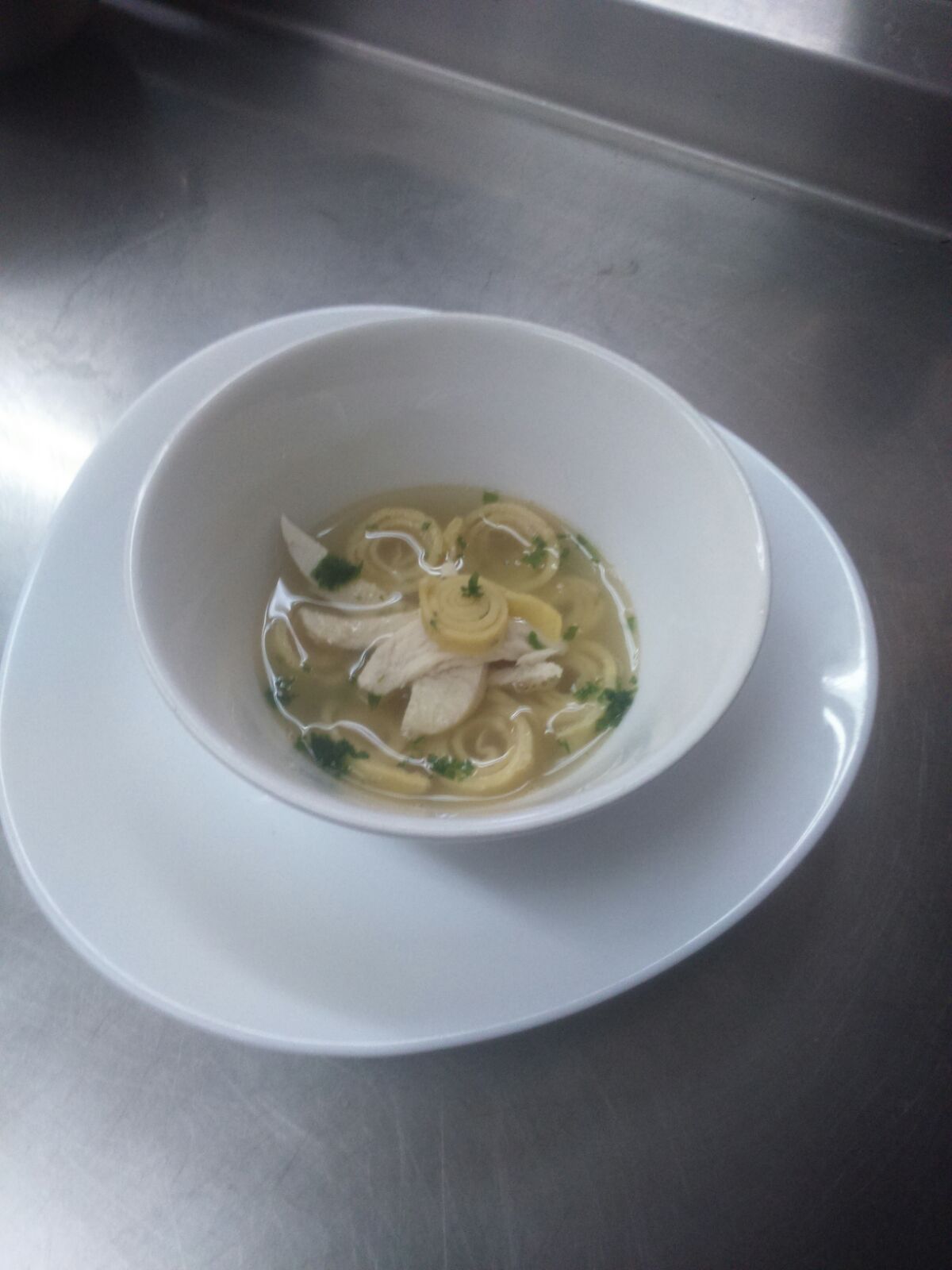 Ma cuisini : CONSOMÉ CELESTINA