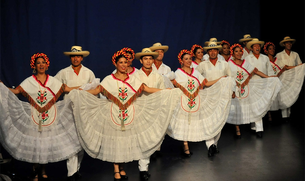 Demasiadas Noches: Huapango (México)