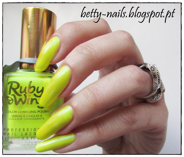 Betty Nails: Electric Firefly *Ruby Wing * Color Changing Polish