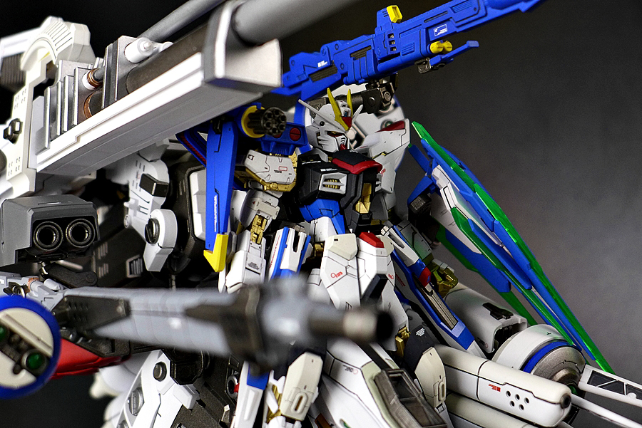 Custom Build: HG x RG 1/144 Deep Launcher Strike Freedom Gundam