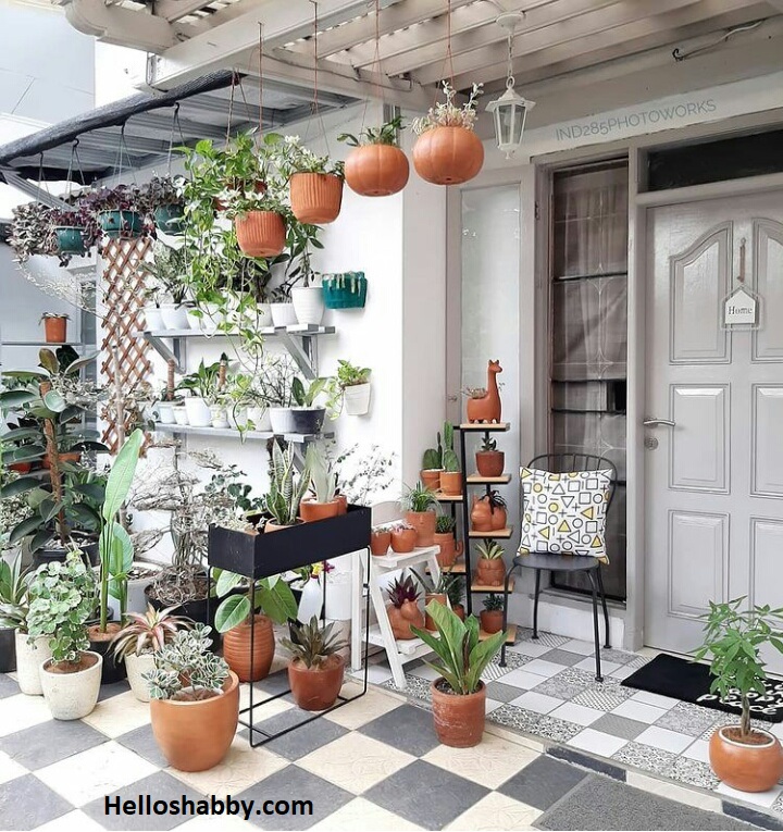 Tak Hanya Rapi, 6 Desain Rak Bunga Ini juga Buat Hunian Teras Rumah ...