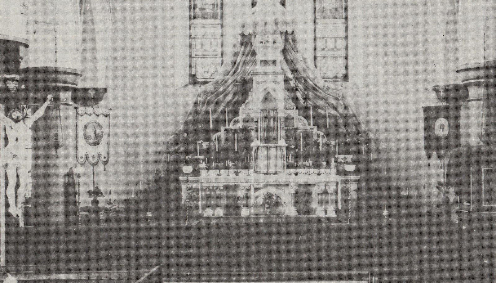 ST PATRICK'S CONVENT SCHOOL: REDEMPTORIST MISSION CROSS, ST PATRICK'S ...