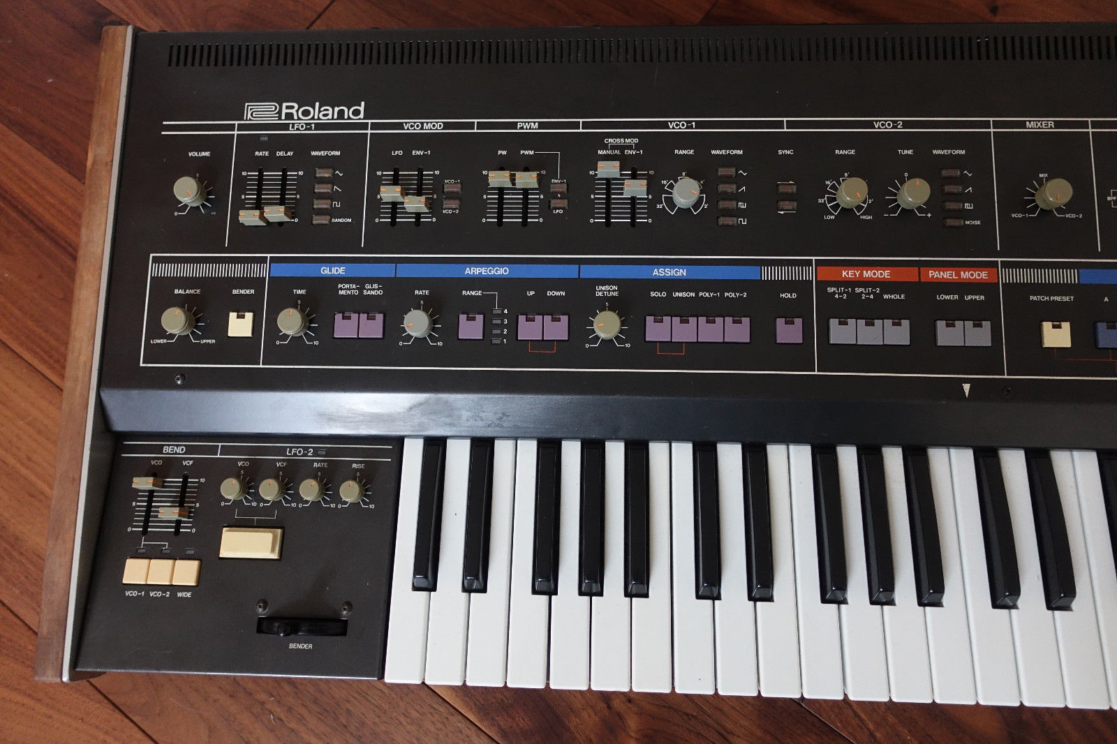 MATRIXSYNTH: Roland Jupiter 6 Synthesizer with Europa Mod + Wooden End ...