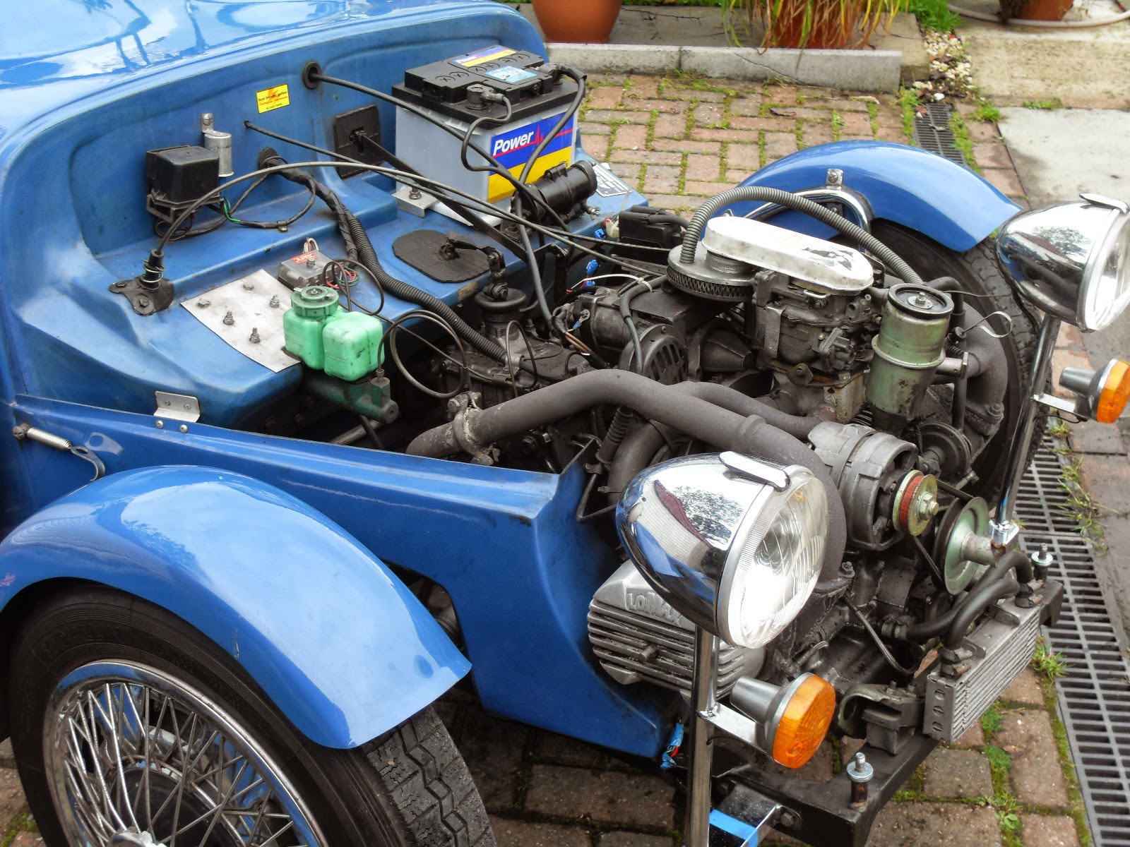 10k: Three Wheels Of Fun: 1992 Citroën 2CV Lomax 223 - DailyTurismo