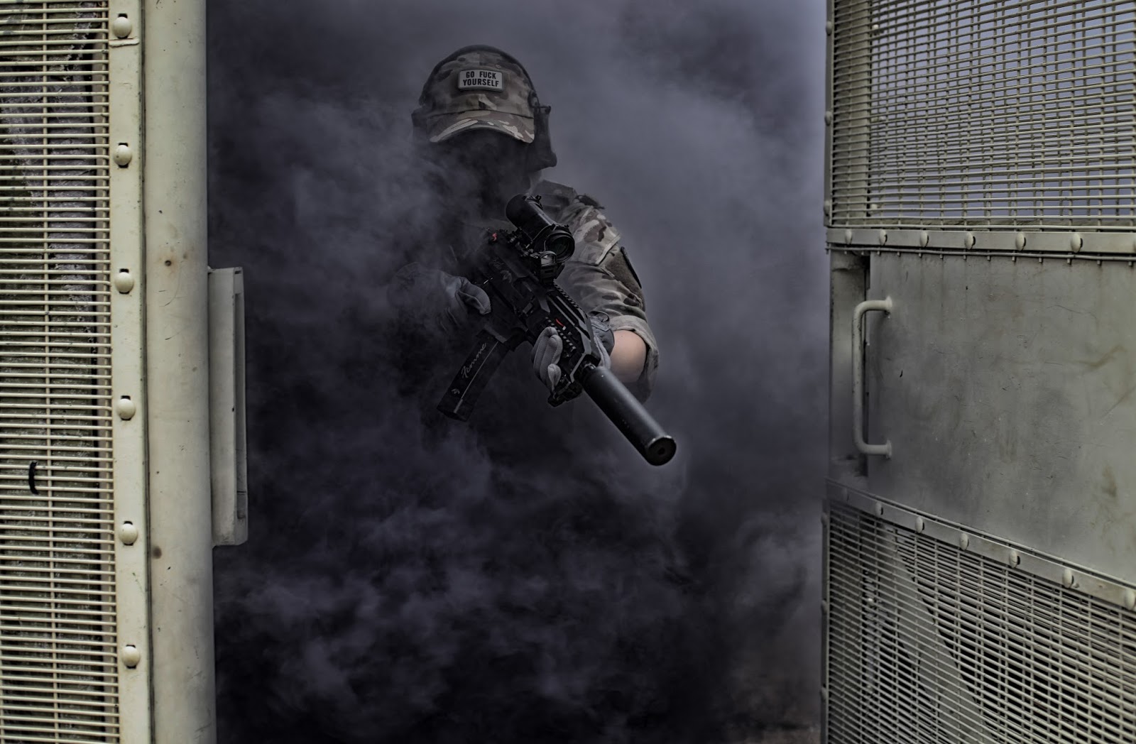 Airsoft Smoke Grenade