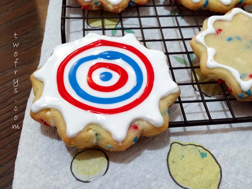 Two Frys: Firework Cookies