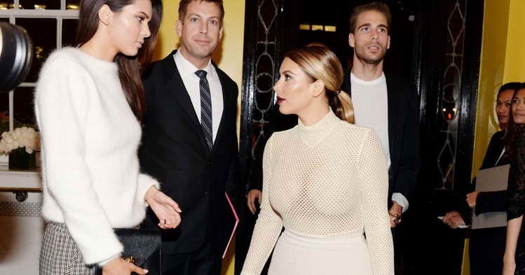 25 awkward daily struggles that every tall girl can relate to