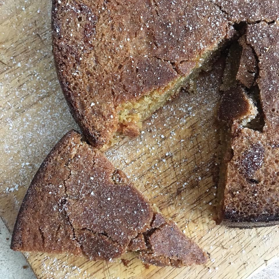 MATTYB BAKES: AMAZING ARMENIAN NUTMEG CAKE