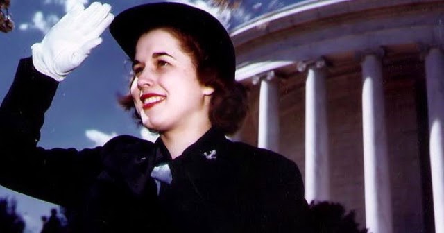 35 Rare and Fascinating Color Photographs of Navy WAVES During World ...